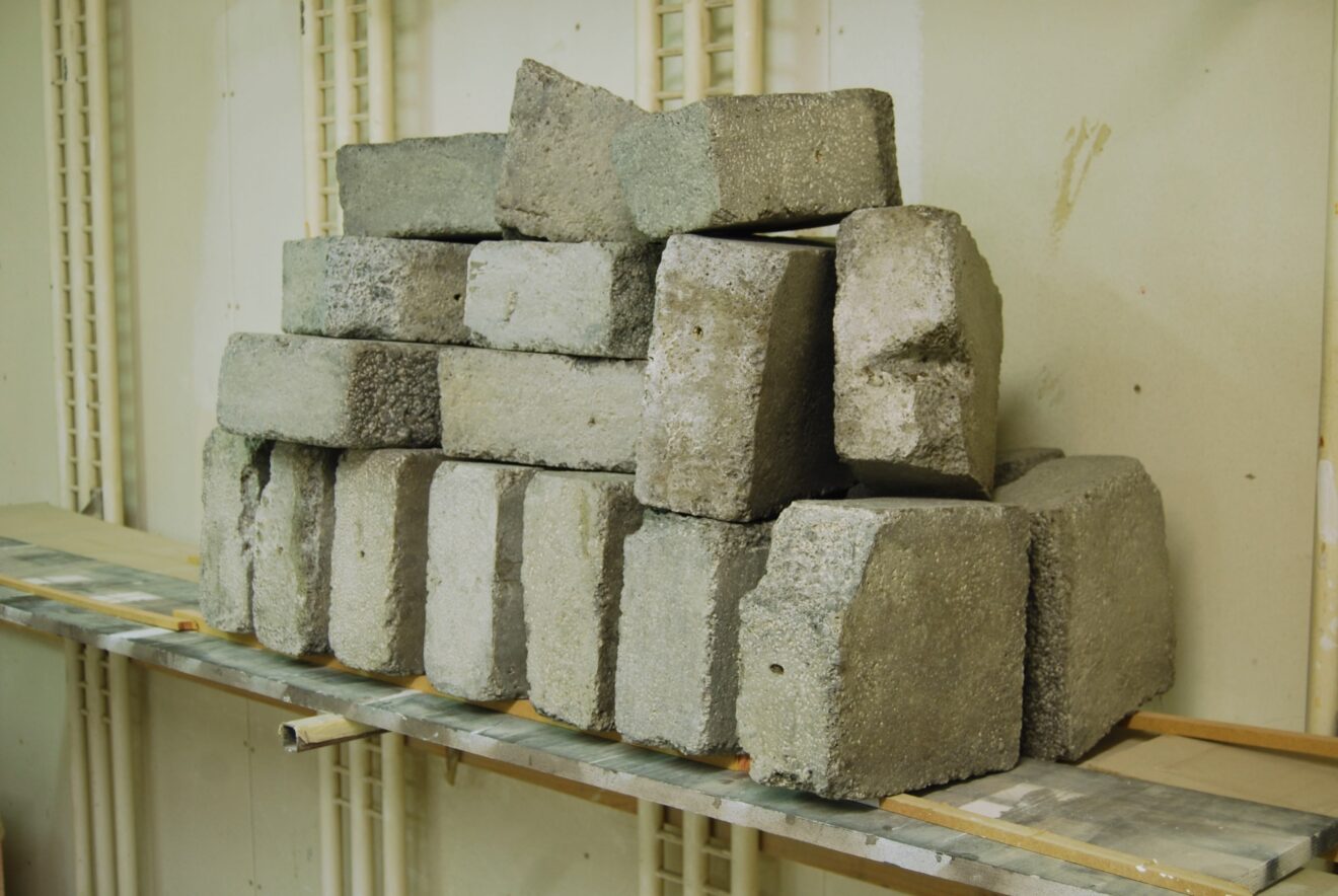 Polystyrene concrete props, fake artificial rocks stone, concrete