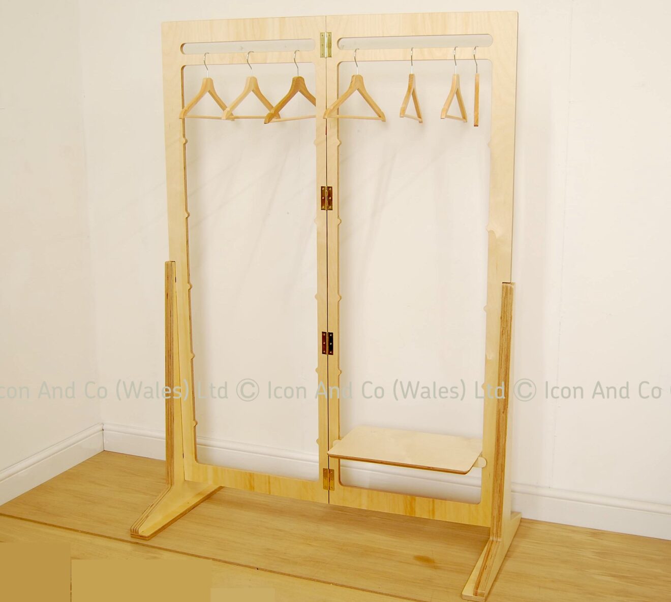 Clothes rail hanging shelf display unit pop-up furniture by Icon & Co